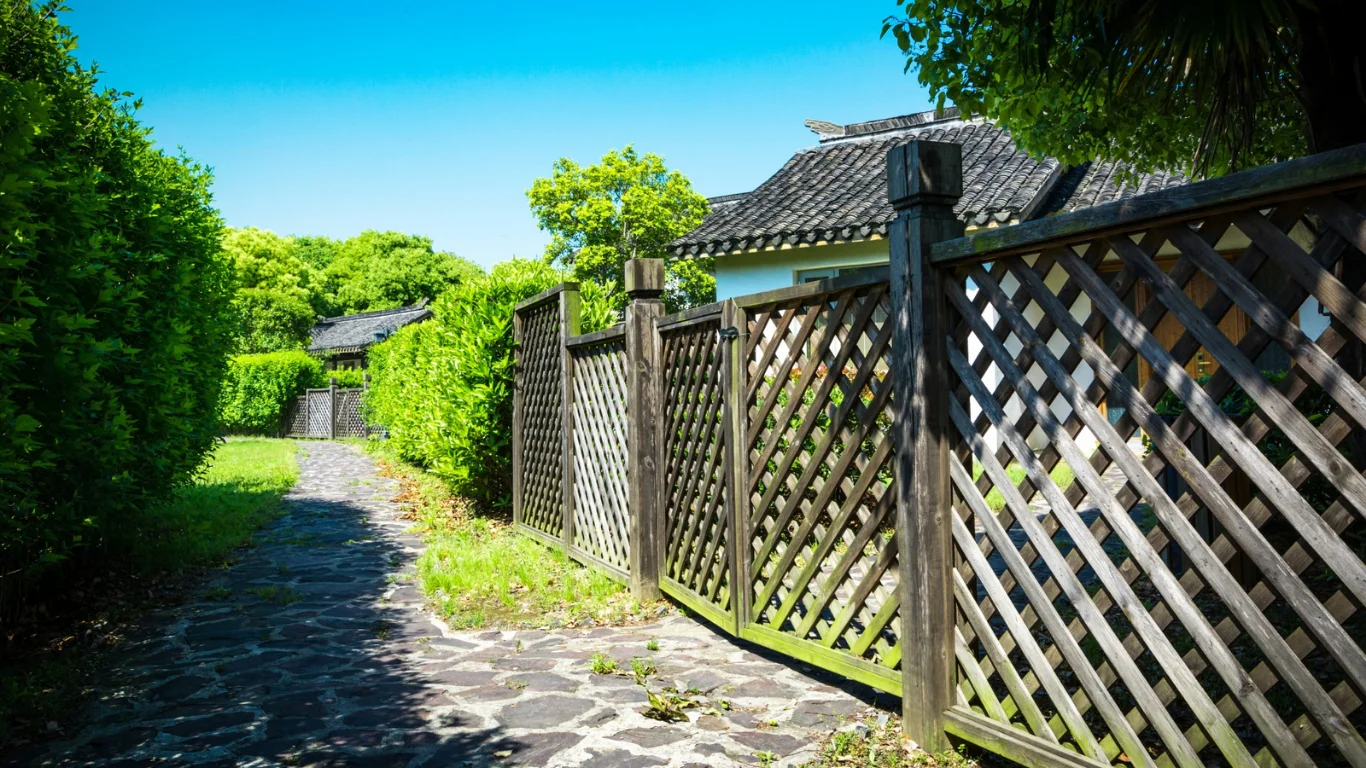 Consider Before Choosing Fencing and Railing Materials?